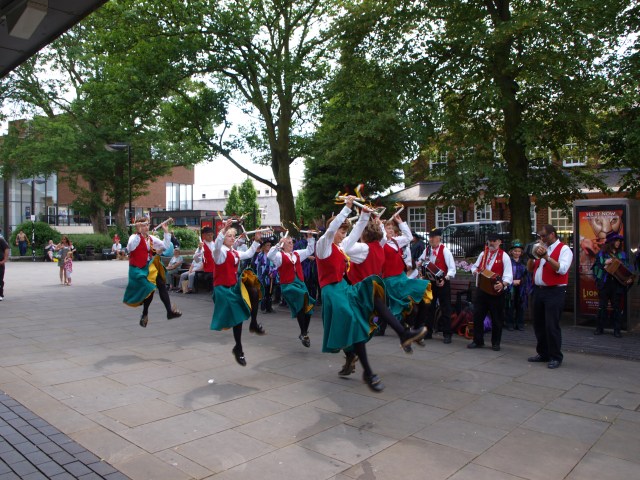 Old Speckled Hen | Old Speckled Hen North West Clog Morris